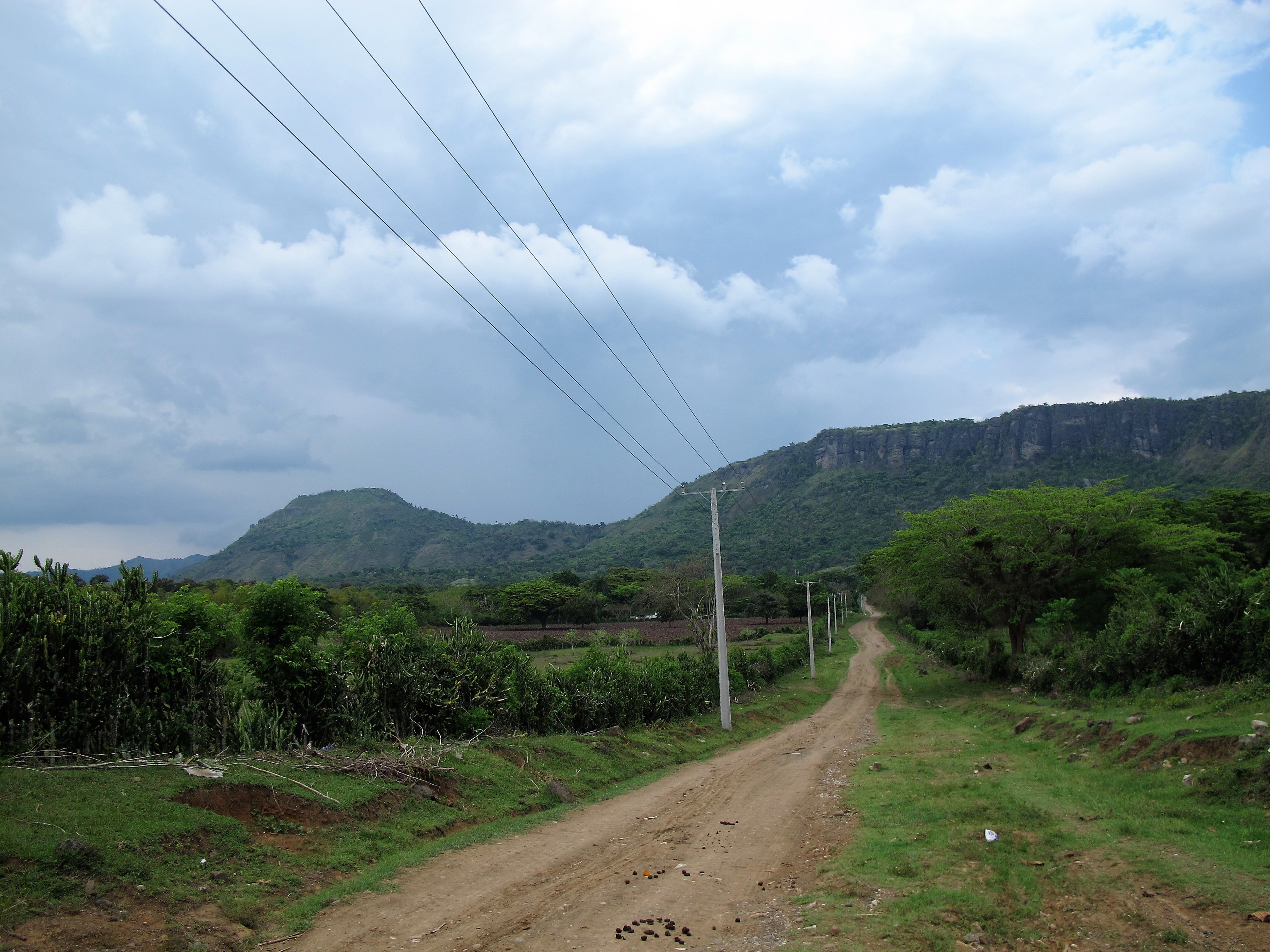 Cuba by bike 2018: top 5 best road segments | CycloExpedition Americas